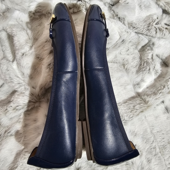 Vionic | Shoes | Vionic Ballet Flats Minna Leather Patent Toe Slip On ...